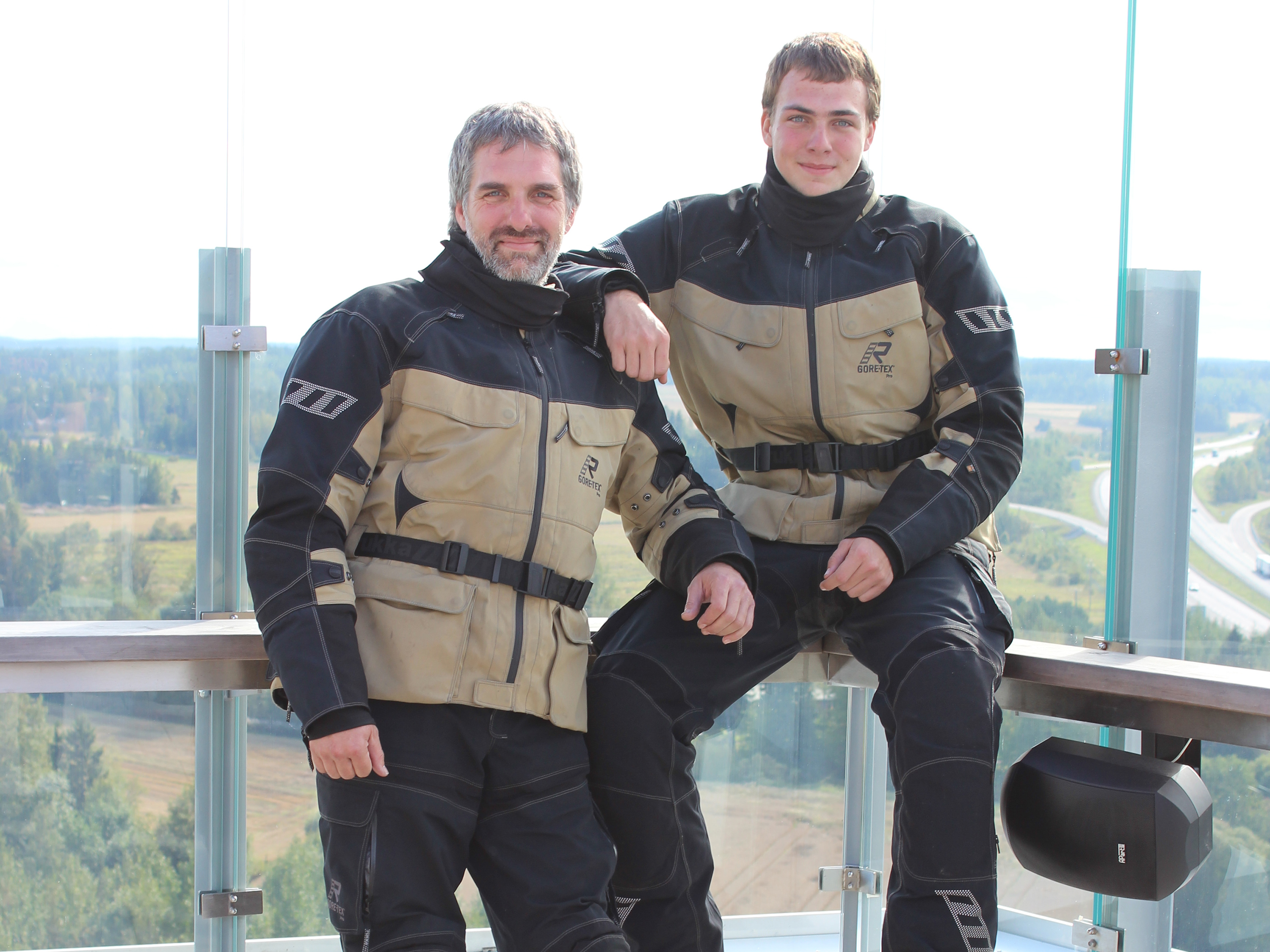 Motouutiset 5v sitten: Mike Schram: nuorimpana moottoripyörällä ympäri ...