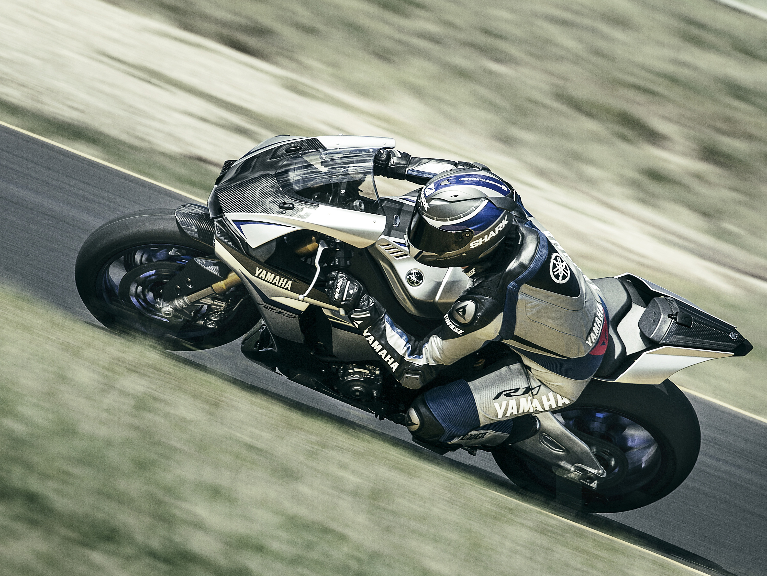 Yamahan 2017 YZF-R1M ratatykki pian ennakkotilattavissa | Uutiset ...