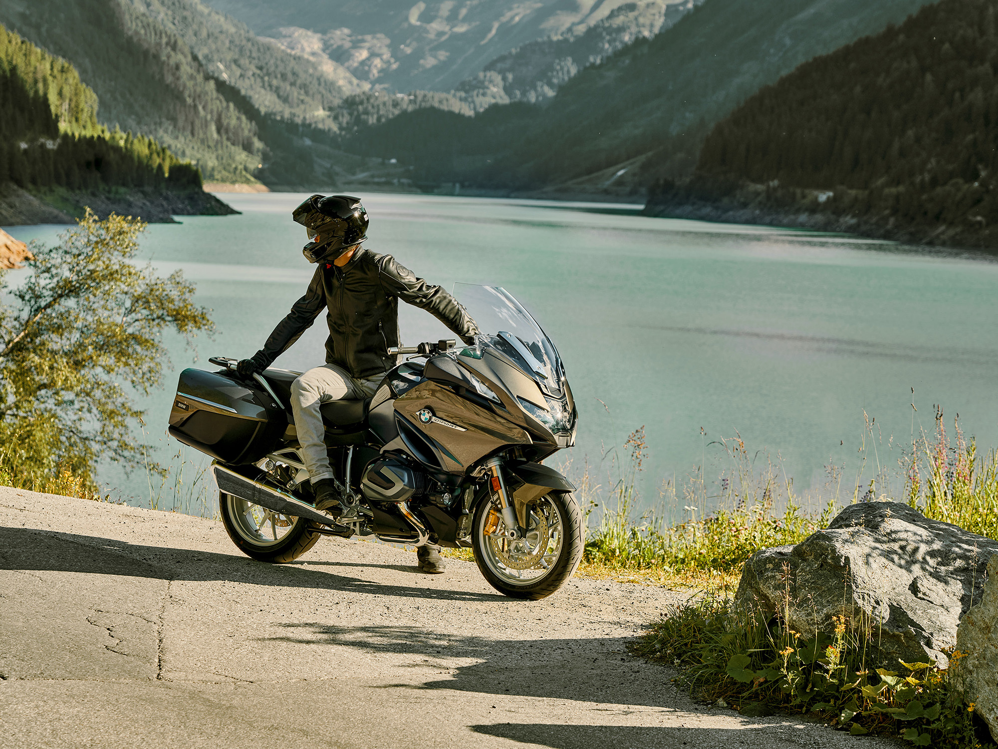 BMW R1250RT ensi katsaus: tutkat tulivat Bemarinkin matkaversioon ...