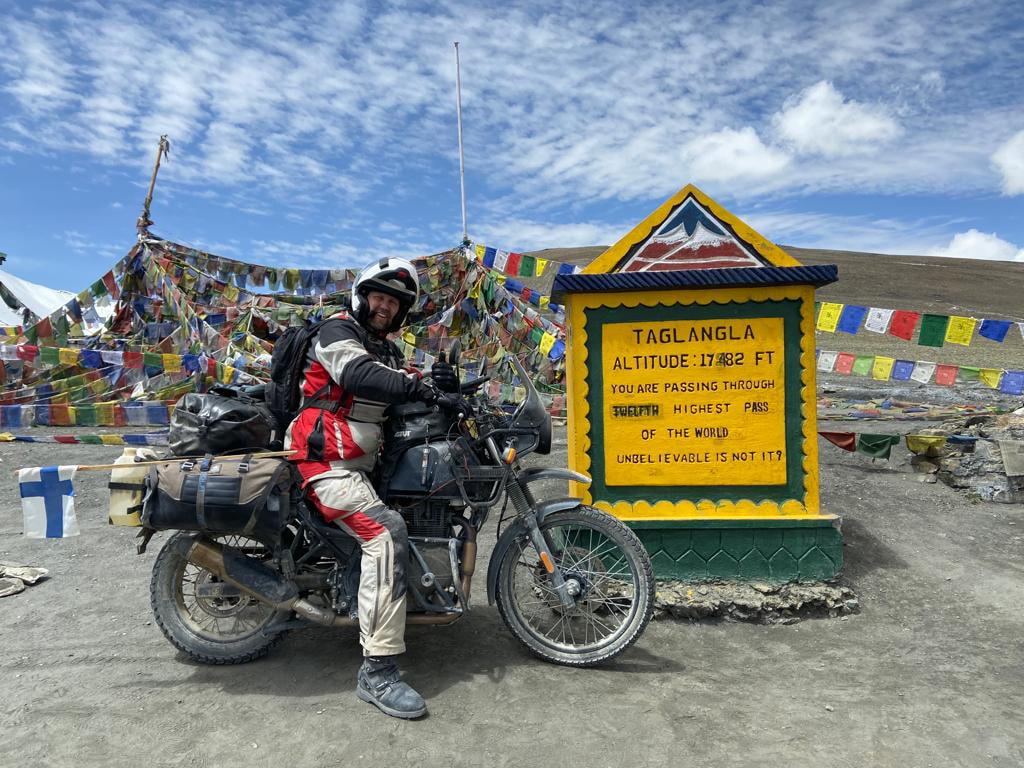 Lapin mies maailman katolla osa 4: Maailman Vaarallisin Tie ja ...