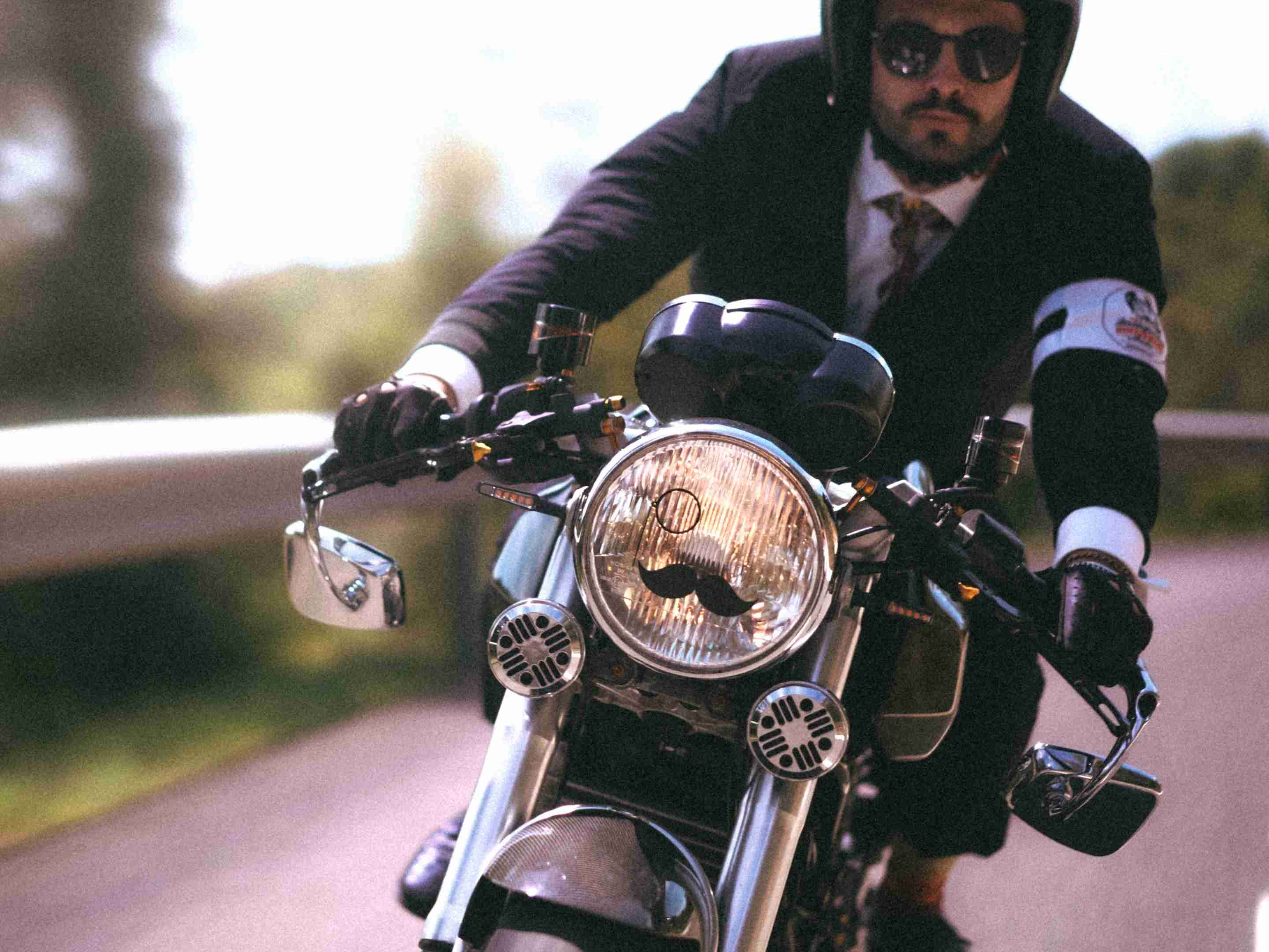 Miehille suunnattu hyväntekeväisyysajo kokosi yhteen 113 000 motoristia ...
