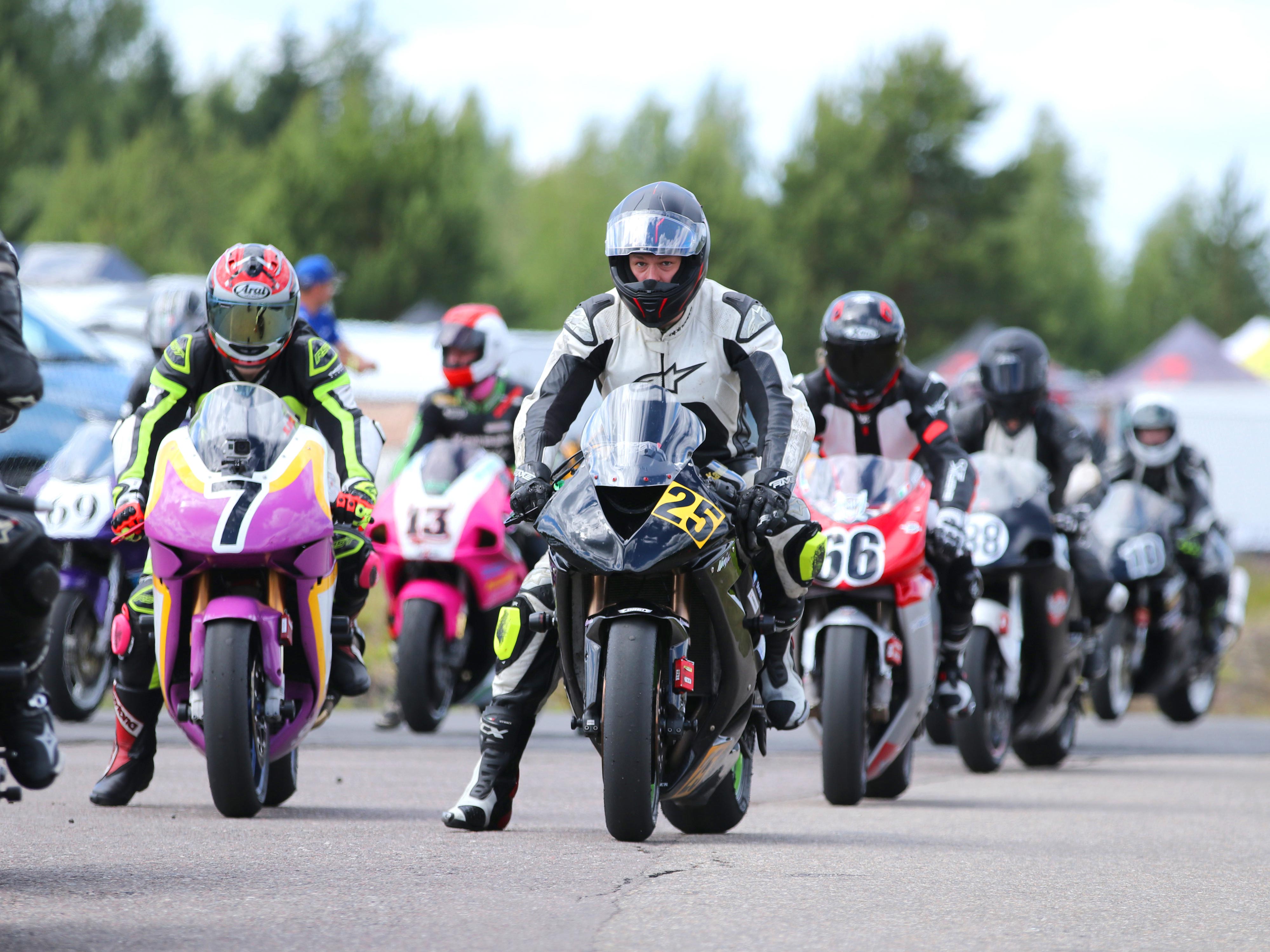 SM Circuit Racing: Supersportin ja Superbiken SM-taistelut alkavat ...